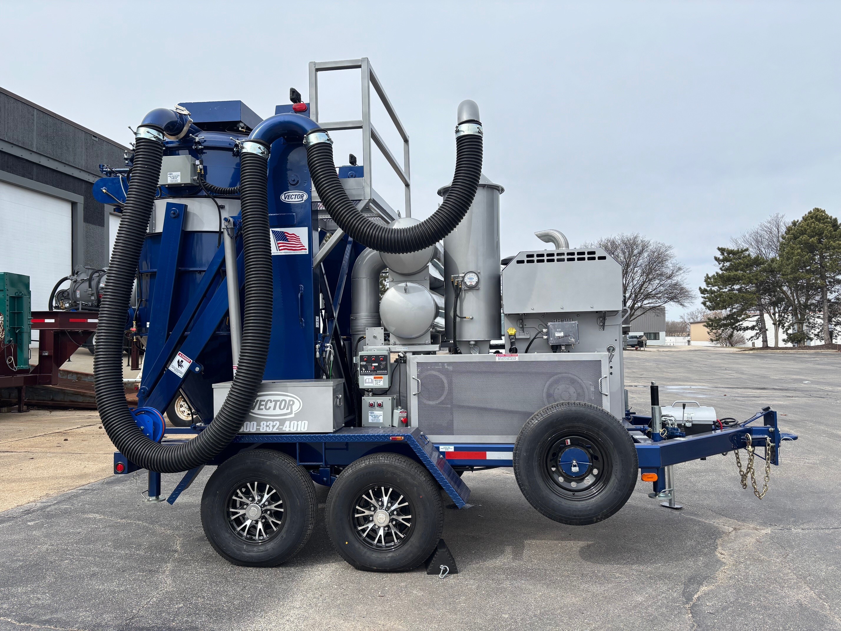 Industrial Vacuum Systems | Heavy-Duty Vacuums by Vector